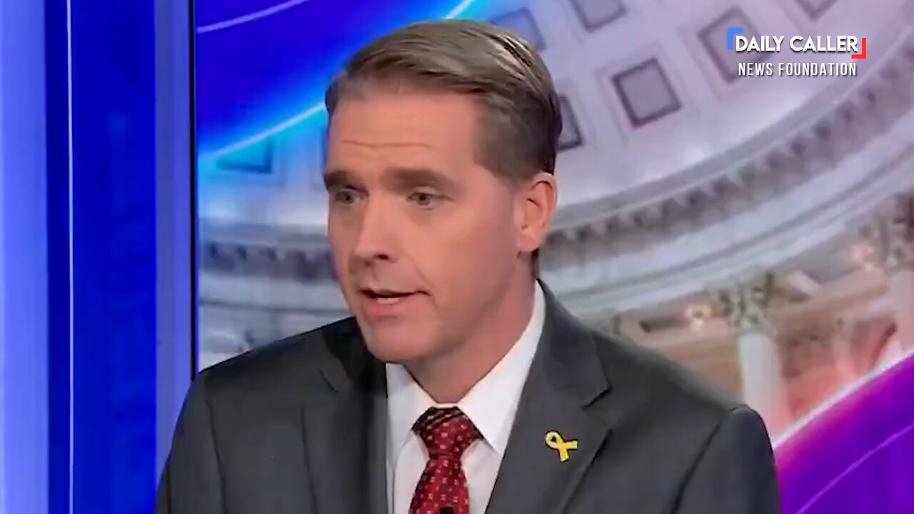 CNN's Scott Jennings SHUTS DOWN Xochitl Hinojosa on 'Signalgate'