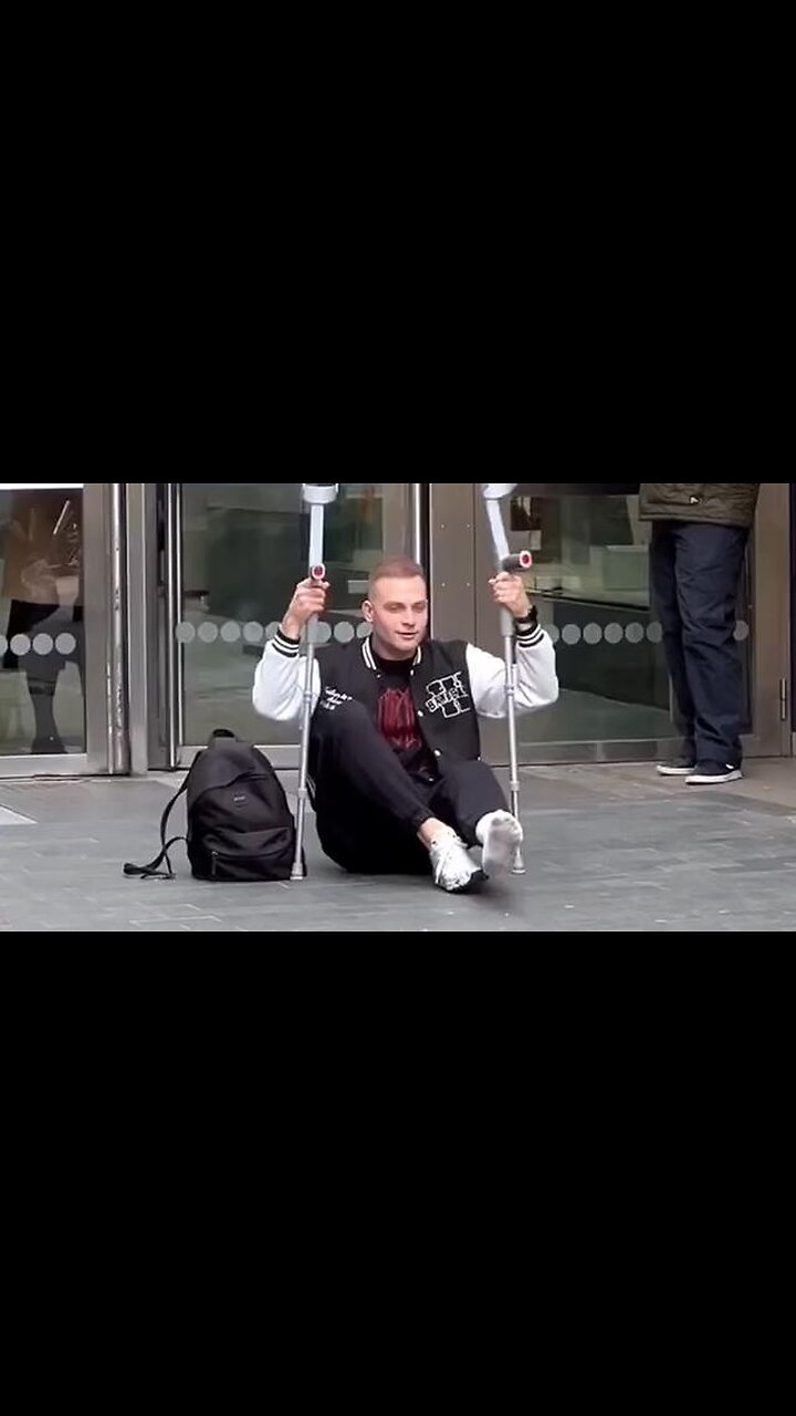 A great example of how rotten most people in this shitty world have ...