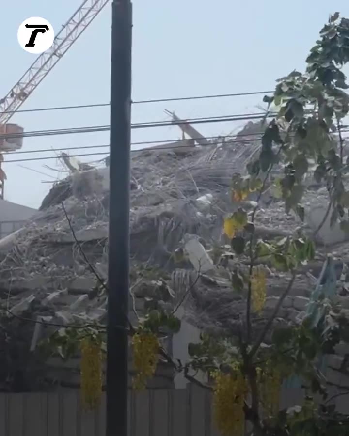 BREAKING: New video shows the aftermath of the skyscraper collapse in ...