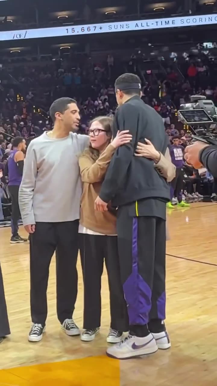 On-court ceremony-presentation for Devin Booker becoming the Suns All ...
