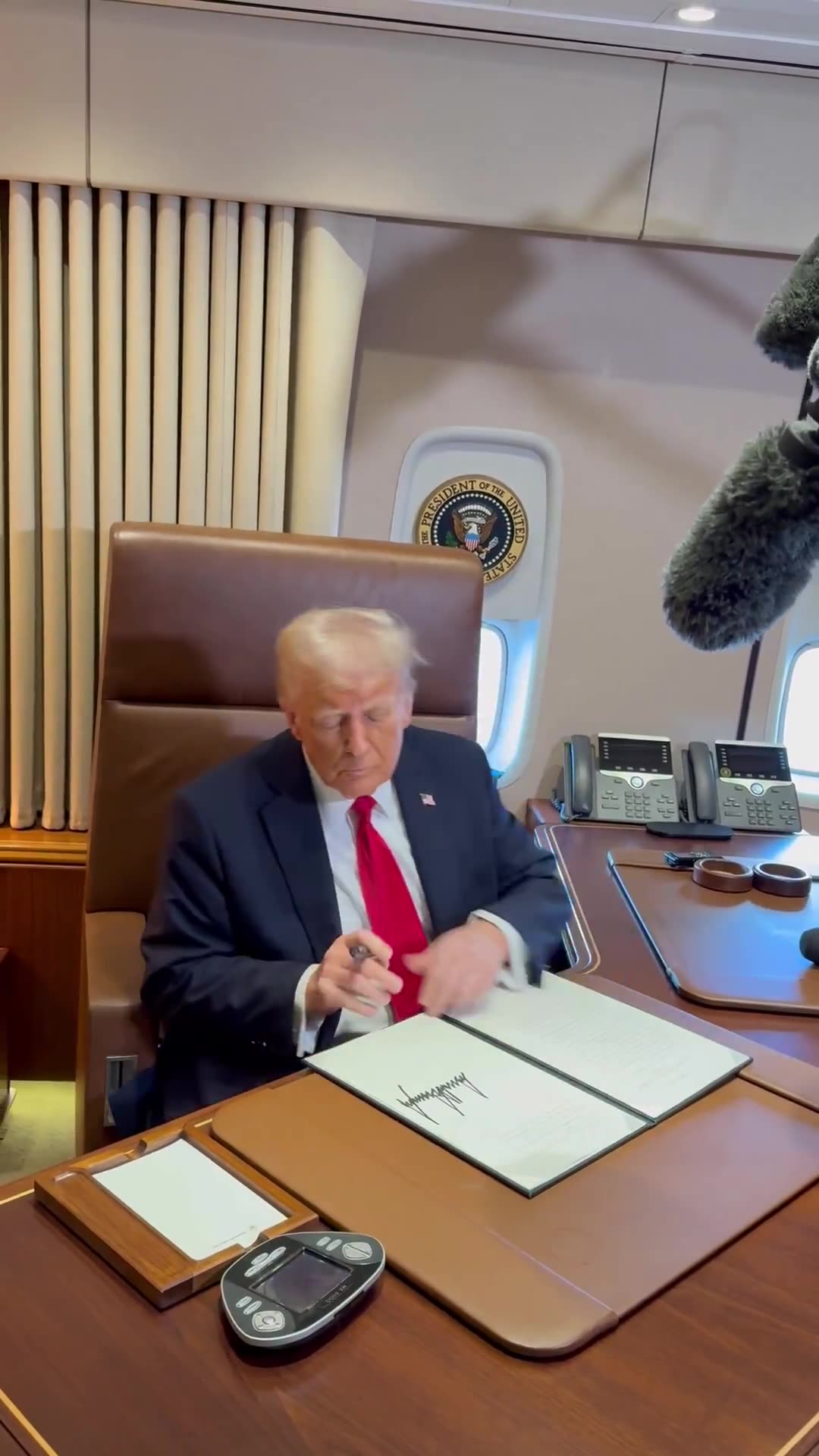 President Trump signs a Proclamation declaring February 9, 2025 as Gulf ...