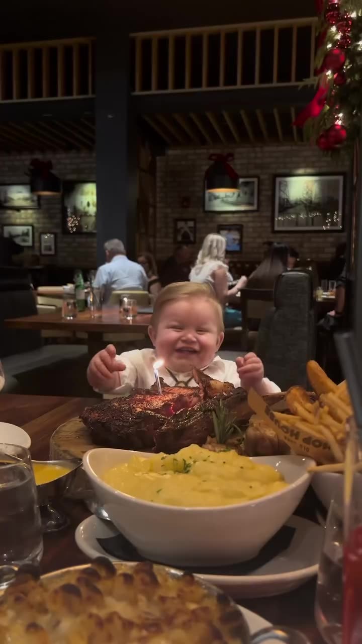 He looks like he’s celebrating a promotion🤣 ️