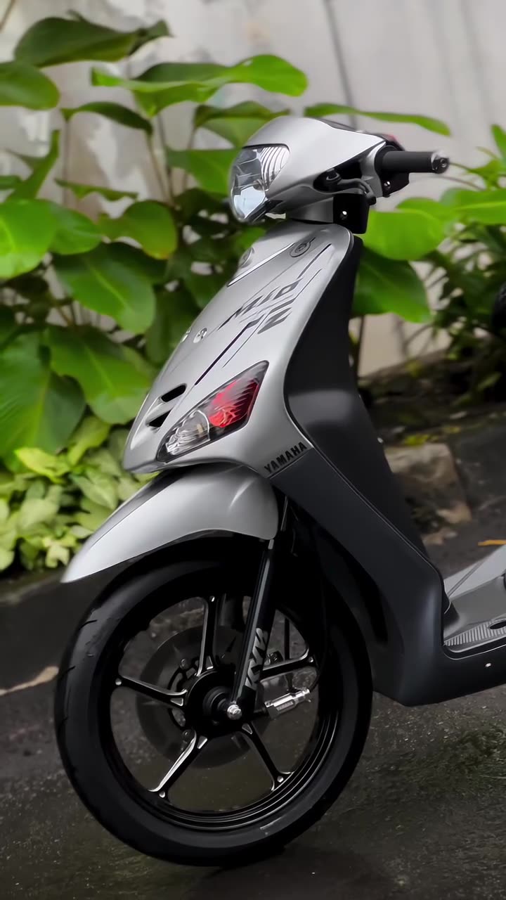 Grey Mio Modification