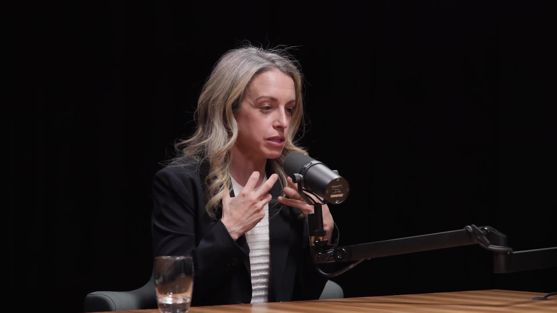 How to Help Kids Learn Resilience Without Anxiety | Dr. Becky Kennedy ...