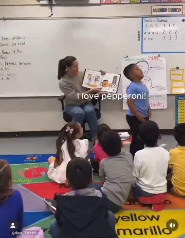 Jennifer Garner READING 'PIZZA PARTY SECRETS TO CHILDREN'