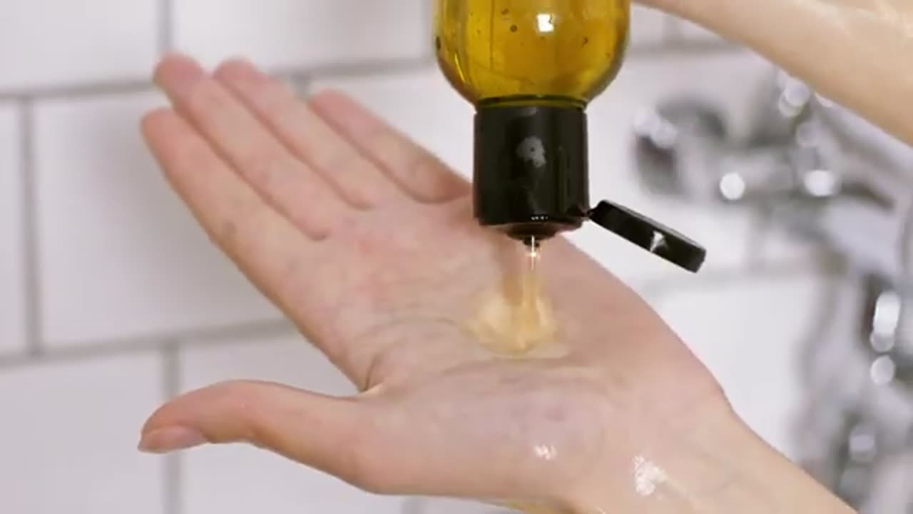 Hemp Shower Oil for Very Dry Skin The Body Shop