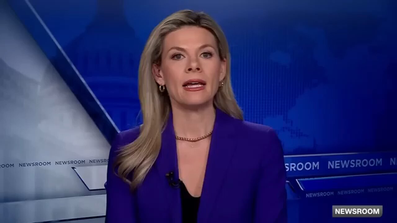 Senior data reporter shows stark difference in Trump’s approval ratings ...