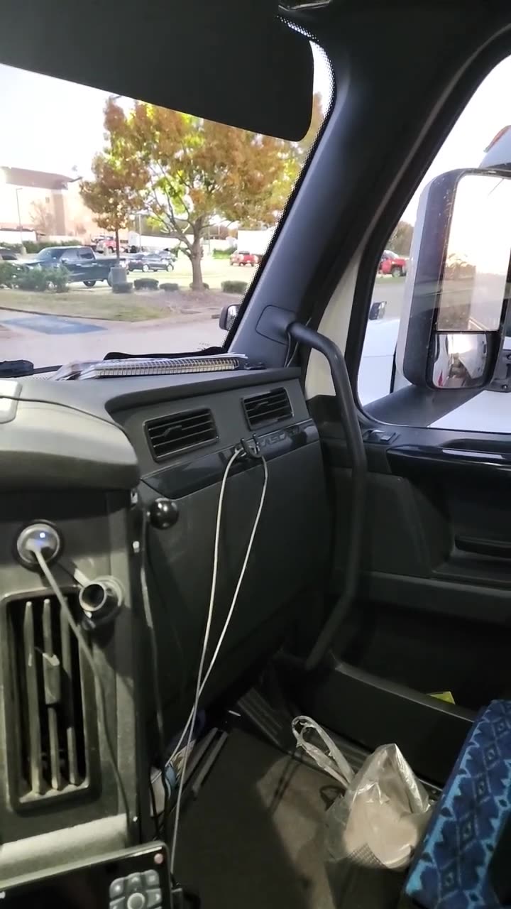 👍👍MY NEW SUPER SLEEPER TRUCK👍👍