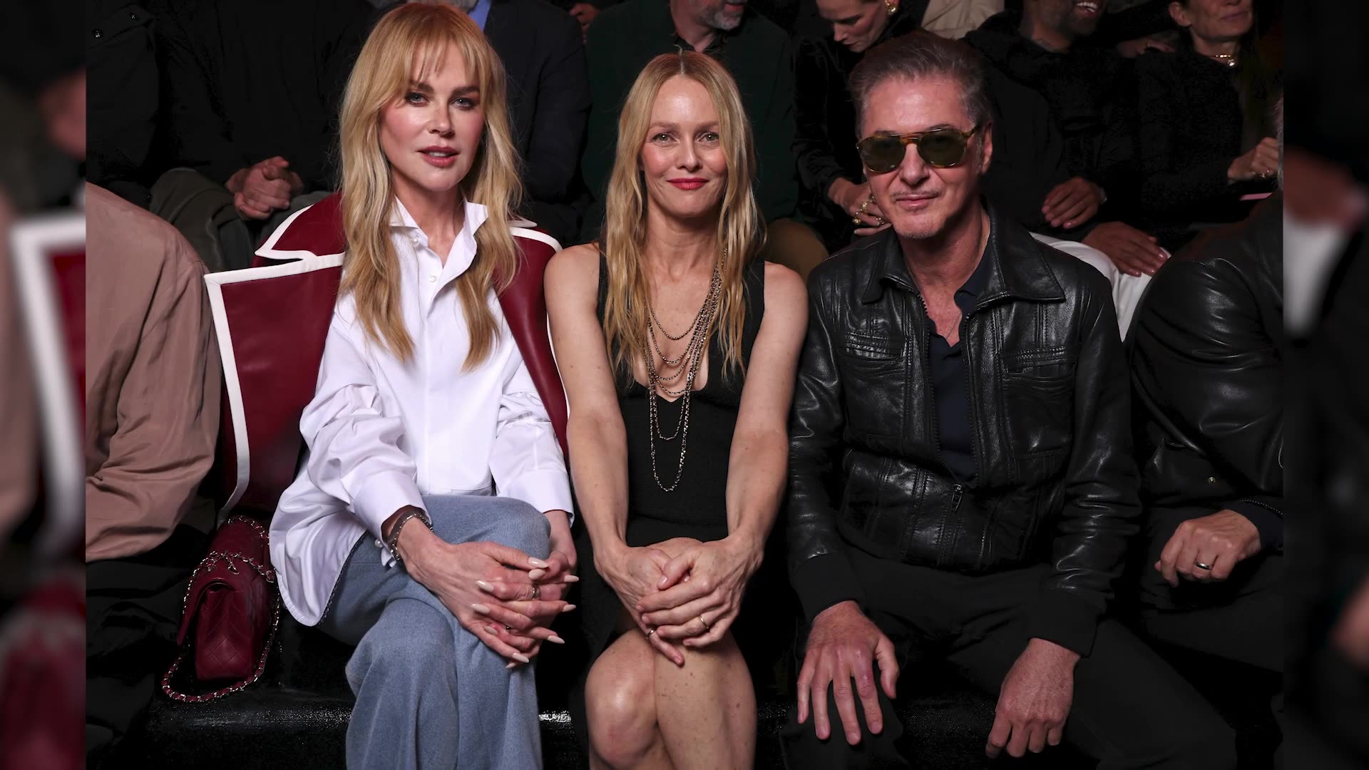 Nicole Kidman debuts breakup bangs and coordinates with daughters at ...