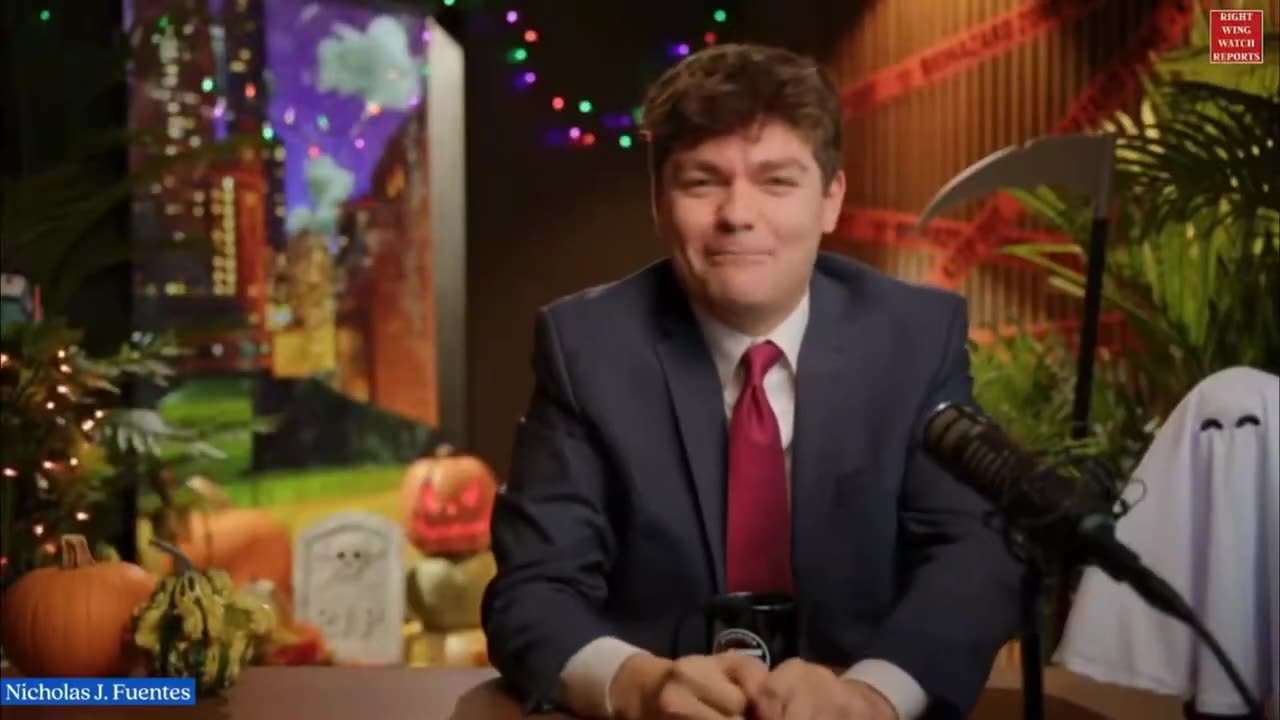 Ben Shapiro is still seething over Nick Fuentes and Tucker Carlson lmao