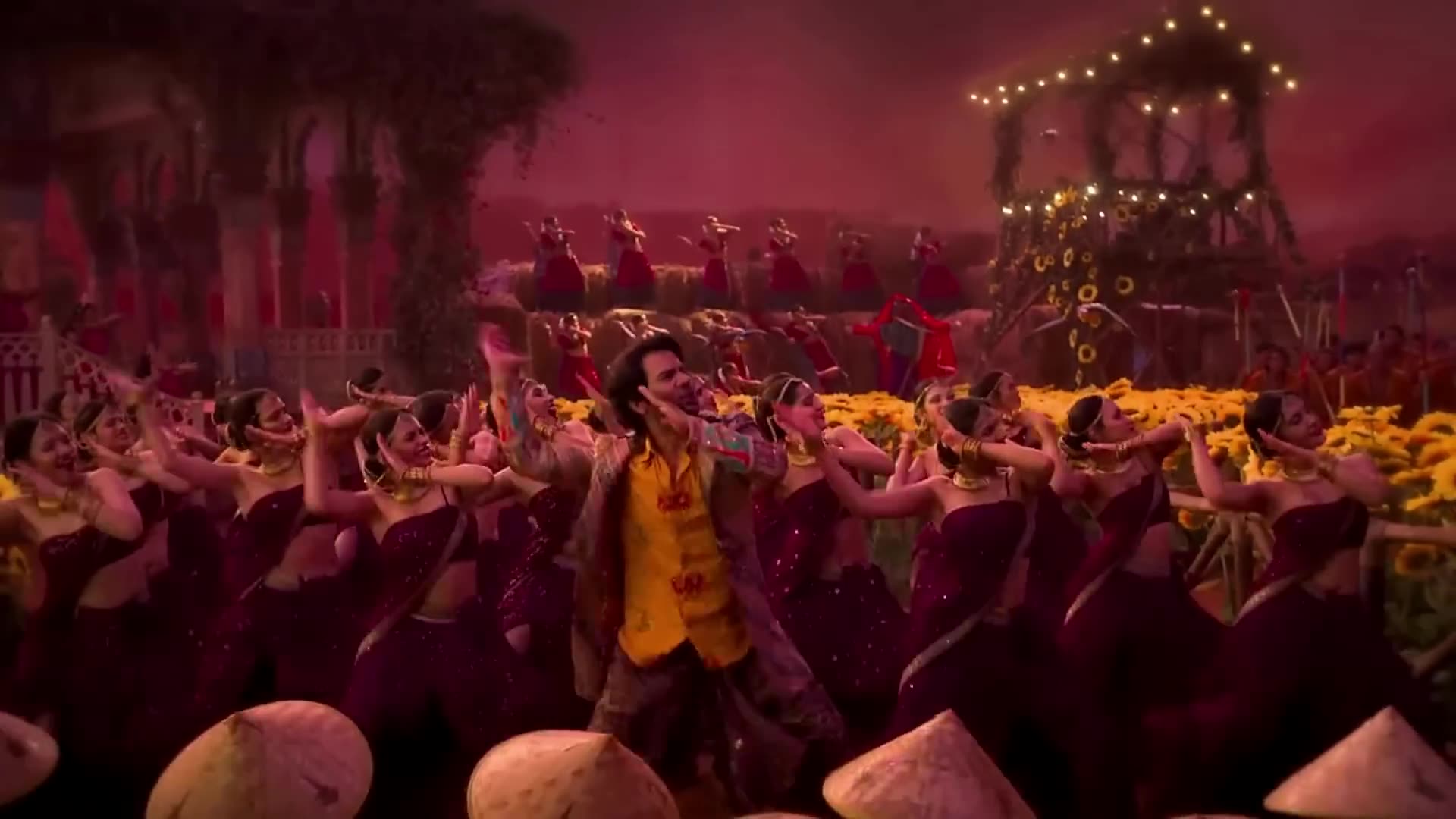 Aayi Nahi Stree 2 Song - Funny Call - Rajkumar Rao, Shraddha Kapoor ...