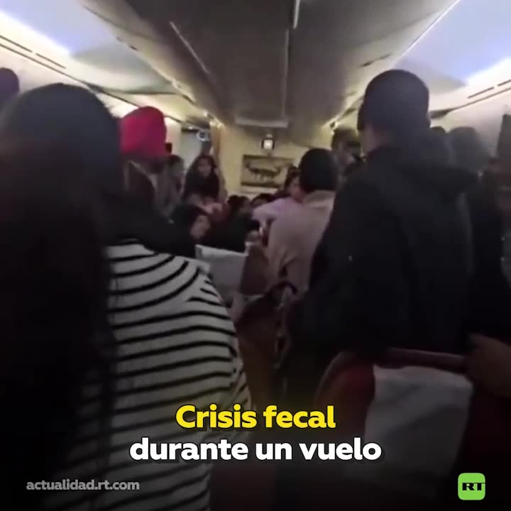 Caos en vuelo de Air India por inodoros llenos y mal olor