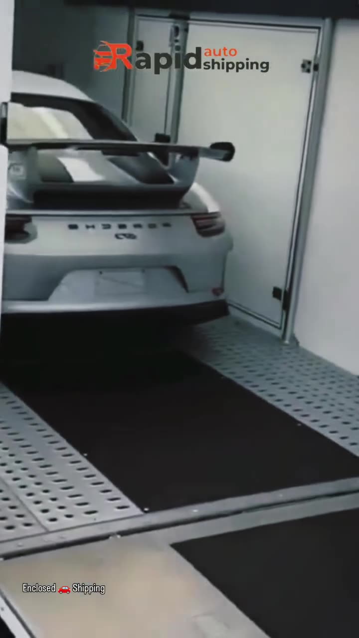 Unleashing the Porsche: Enclosed Car Shipping Thrills! 🚗🔥