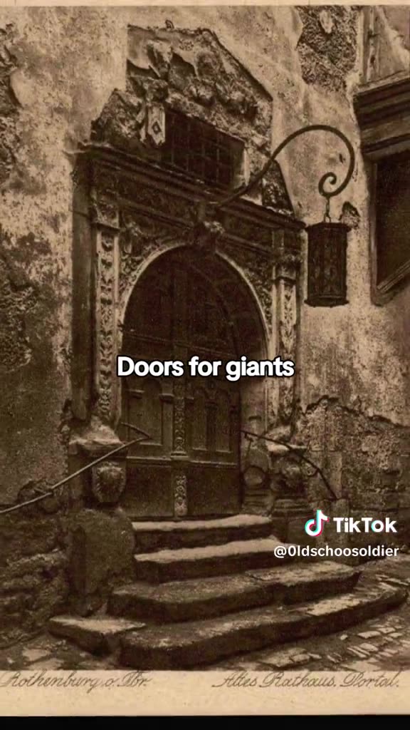 DOORS FOR GIANTS