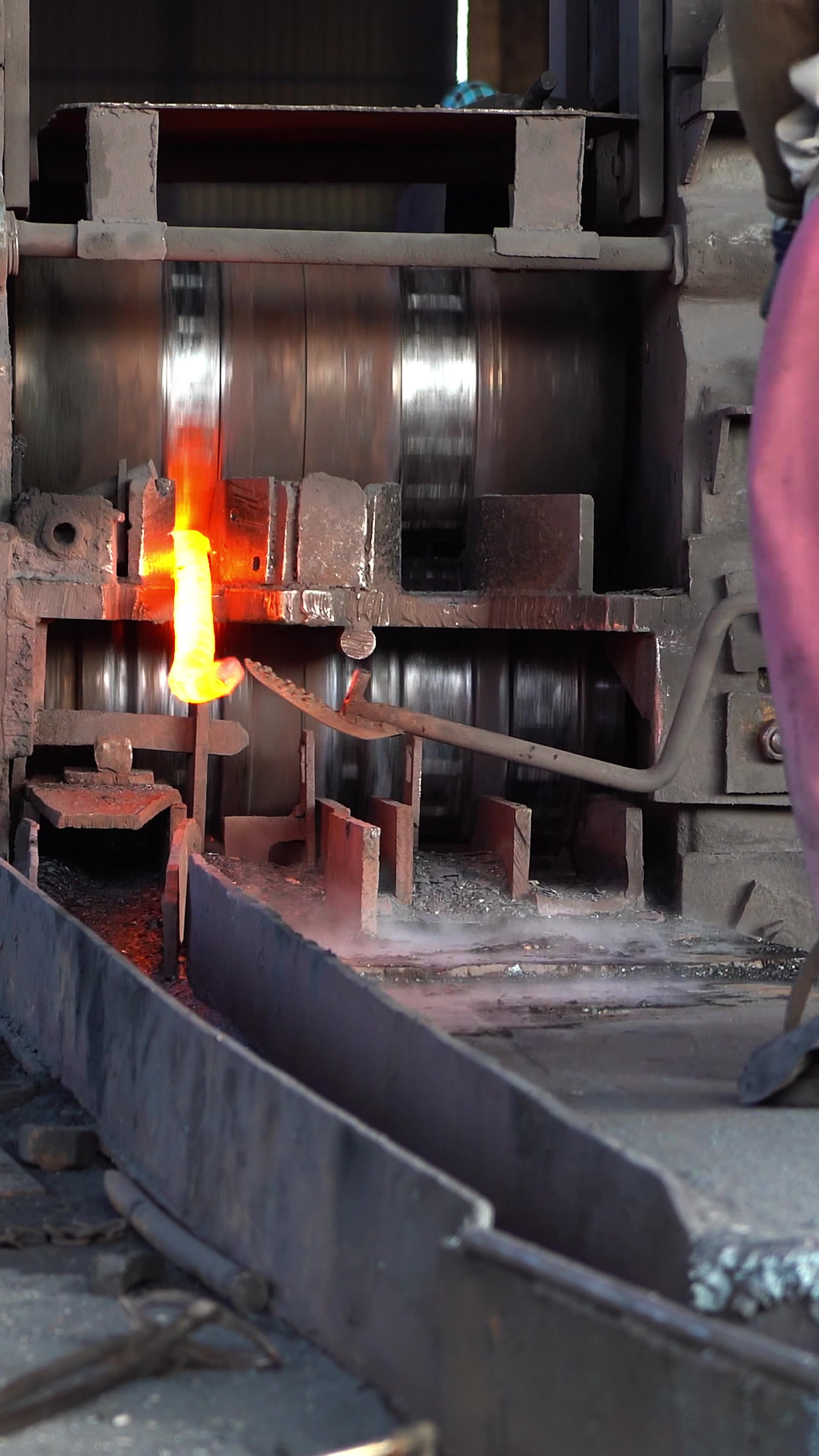 Watch Molten Lava Transform into Iron Rods