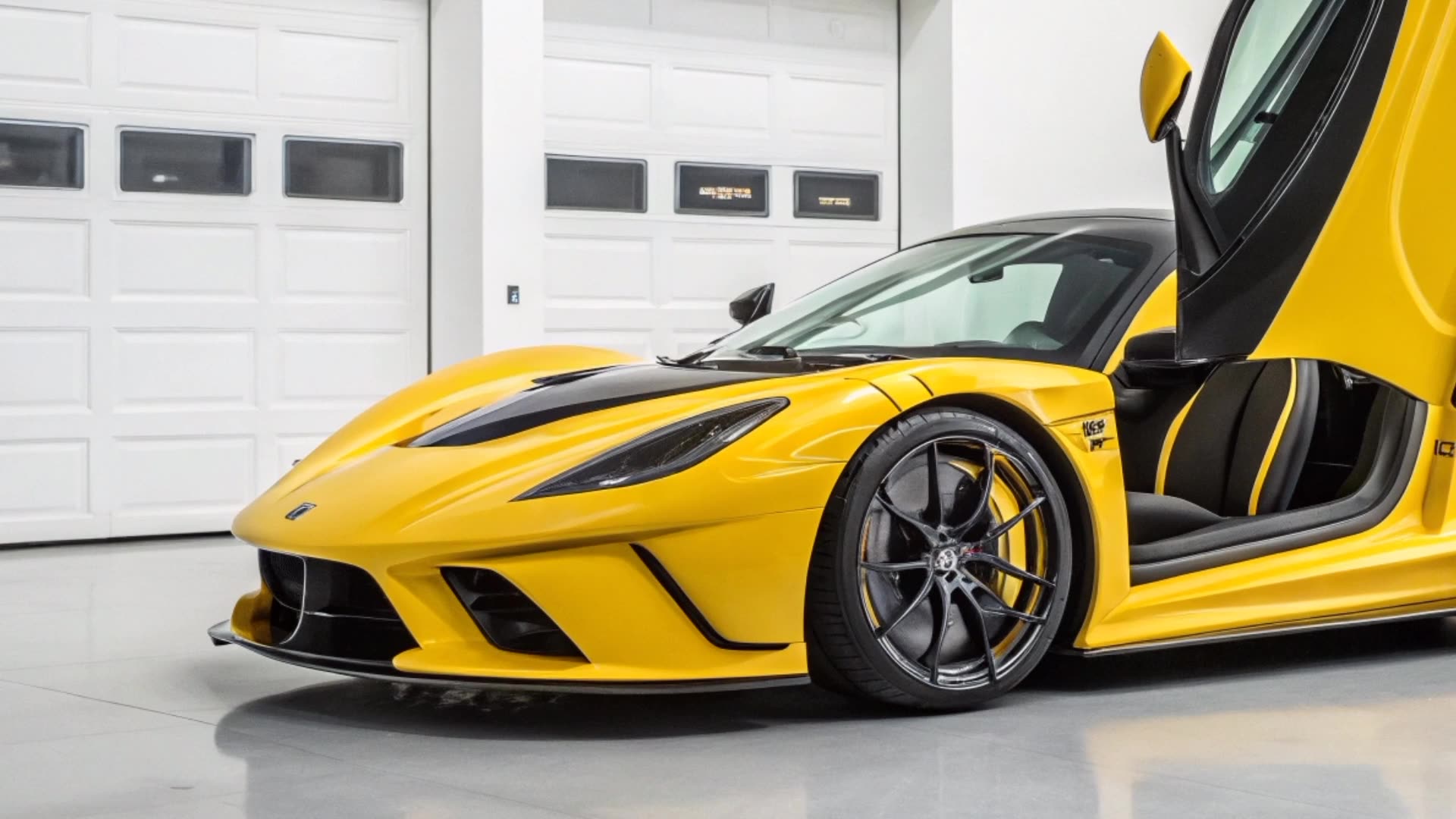"2025 Hennessey Venom F5: The World's Fastest Car? Mind-Blowing ...