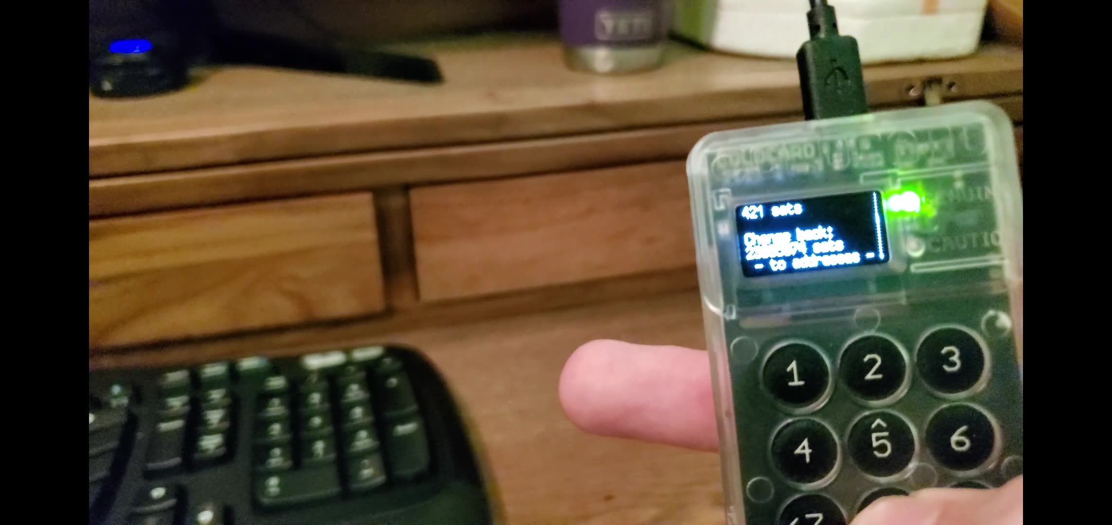 Bitcoin Hardware Wallet Tutorial - Using ColdCard's Air-Gapped Feature