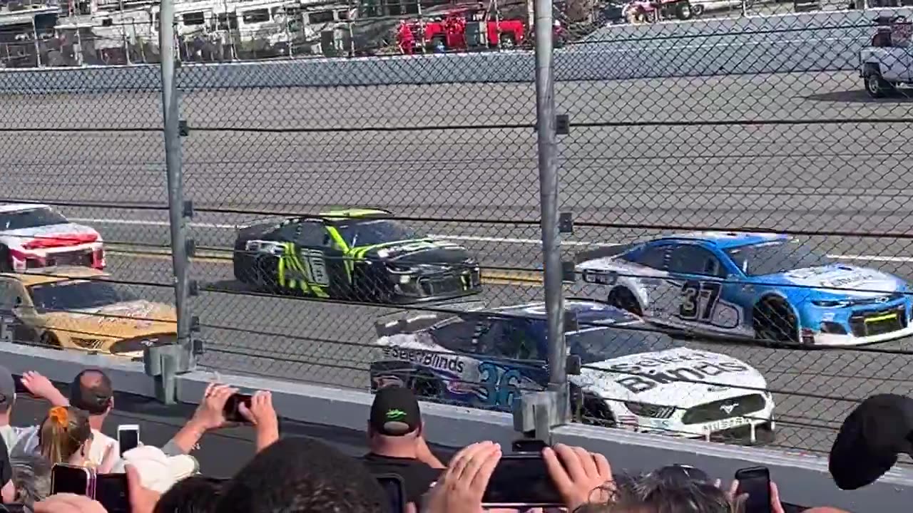 DAYTONA 500 and President Trump in THE BEAST