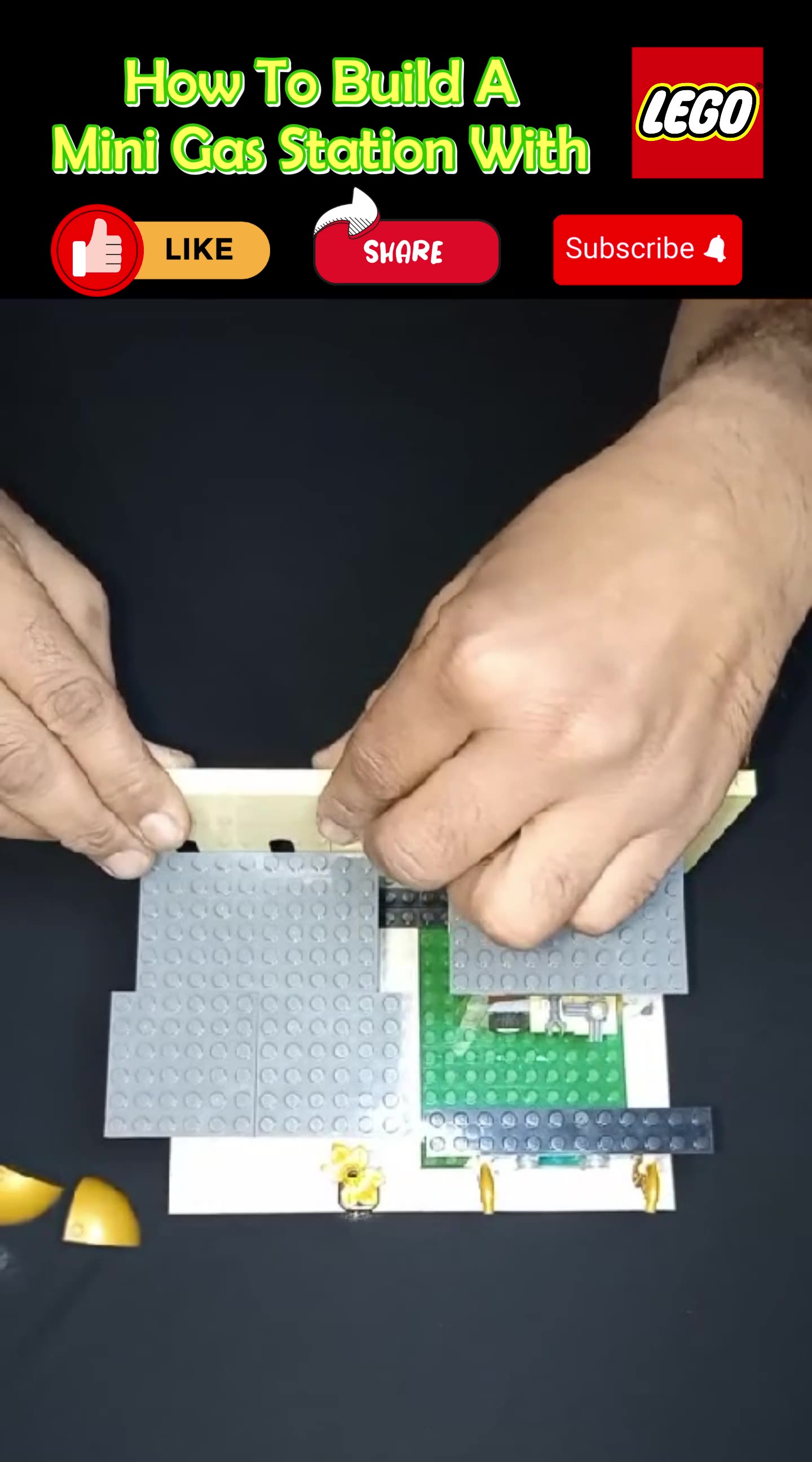 How To Build A Mini Gas Station With LEGO