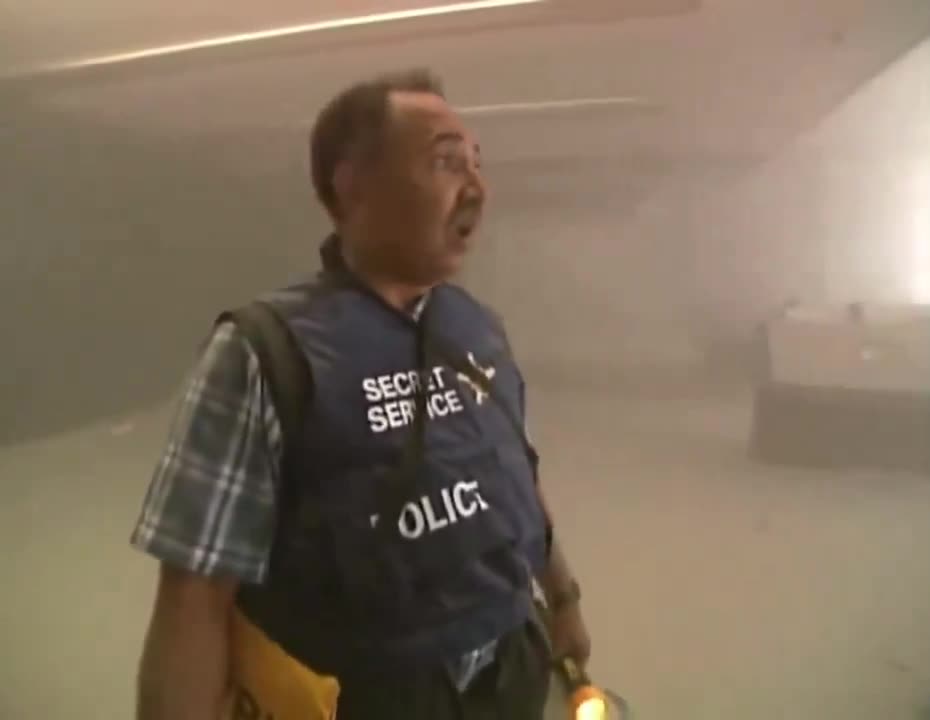 Inside WTC 7 AFTER Twin Towers Fell