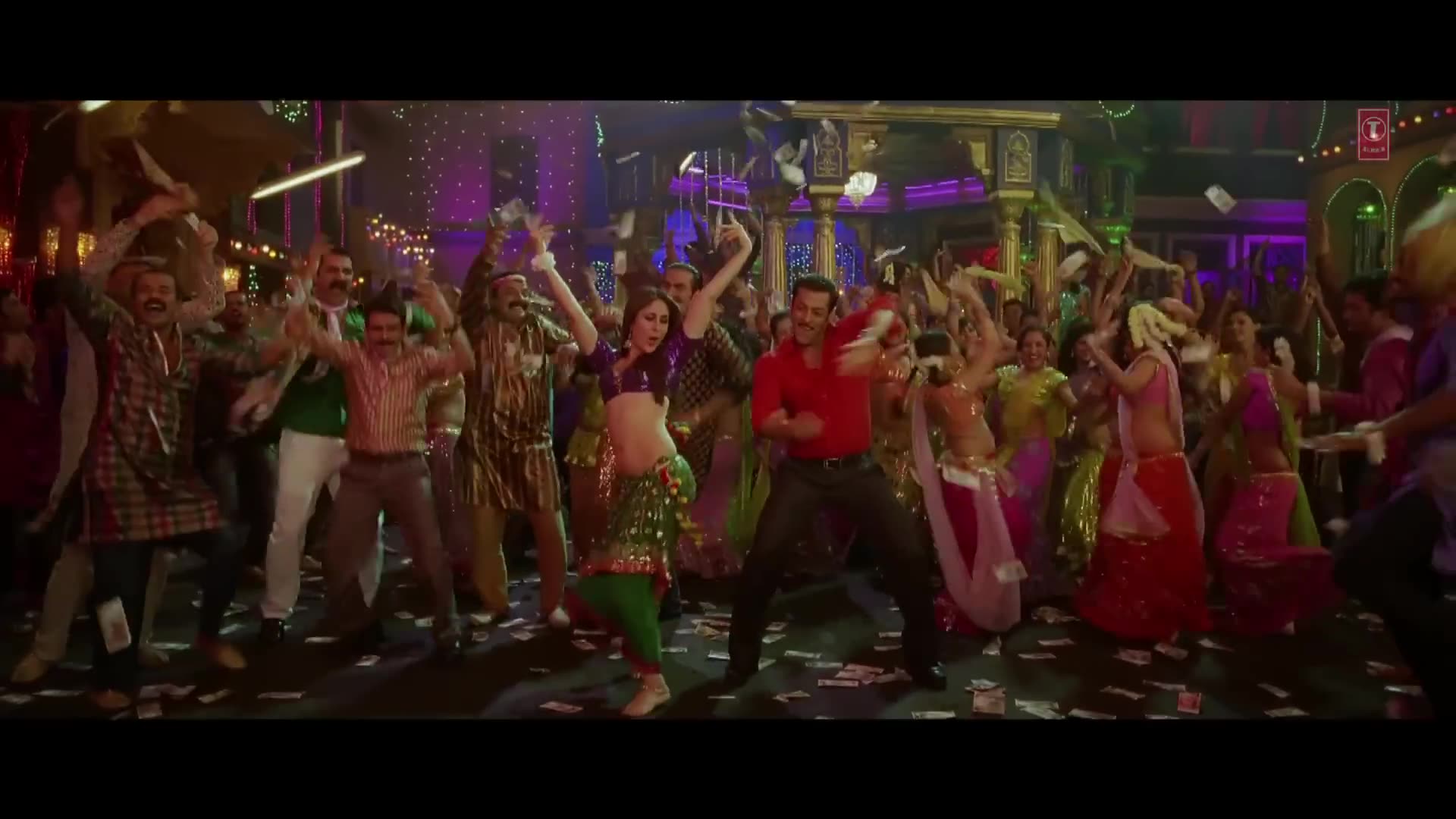Fevicol Se Full Video Song Dabangg 2 (Official) ★ Kareena Kapoor ...