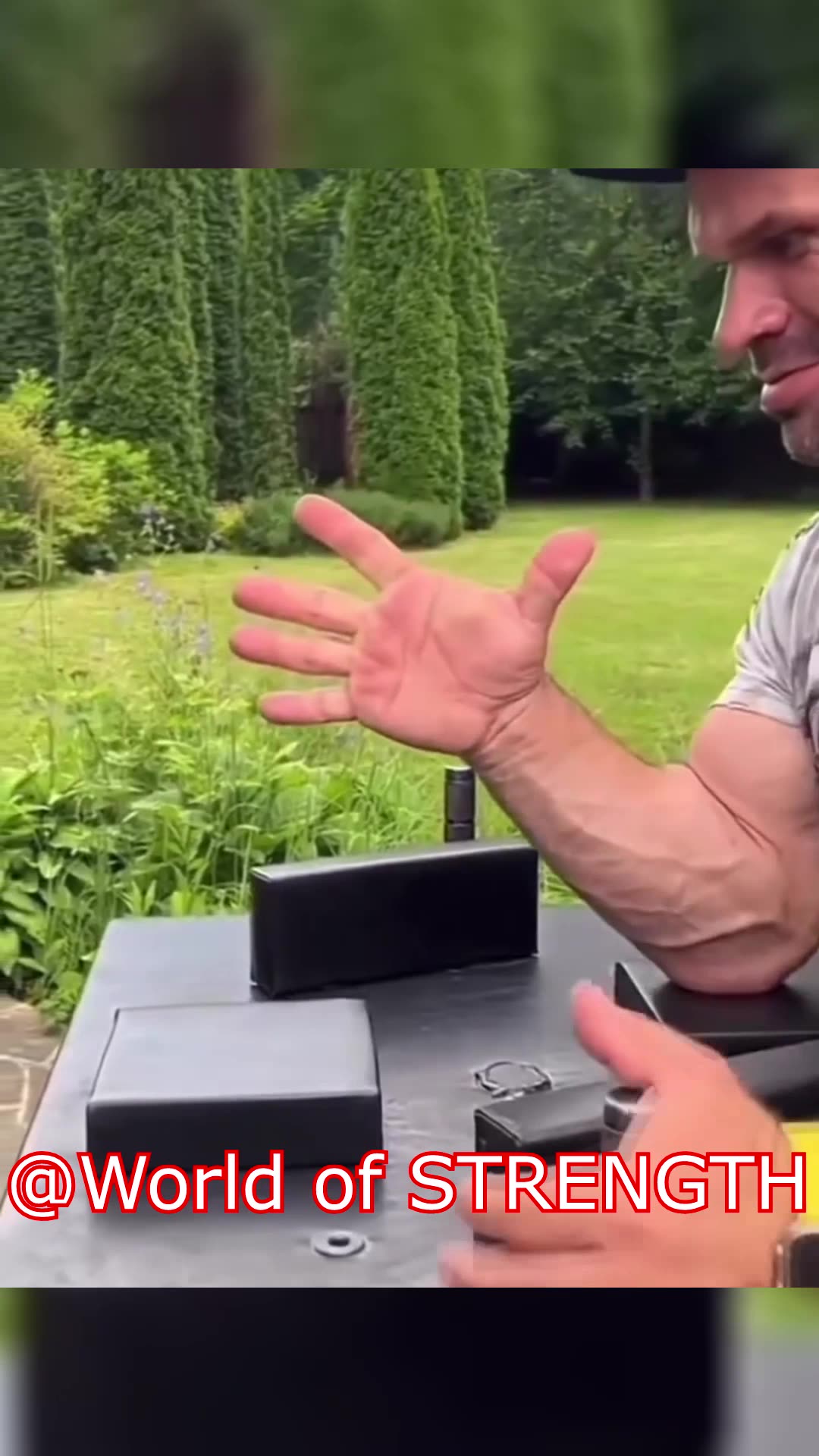 Levan Makes Denis Cyplenkov's Hands Look Small... Until THIS!