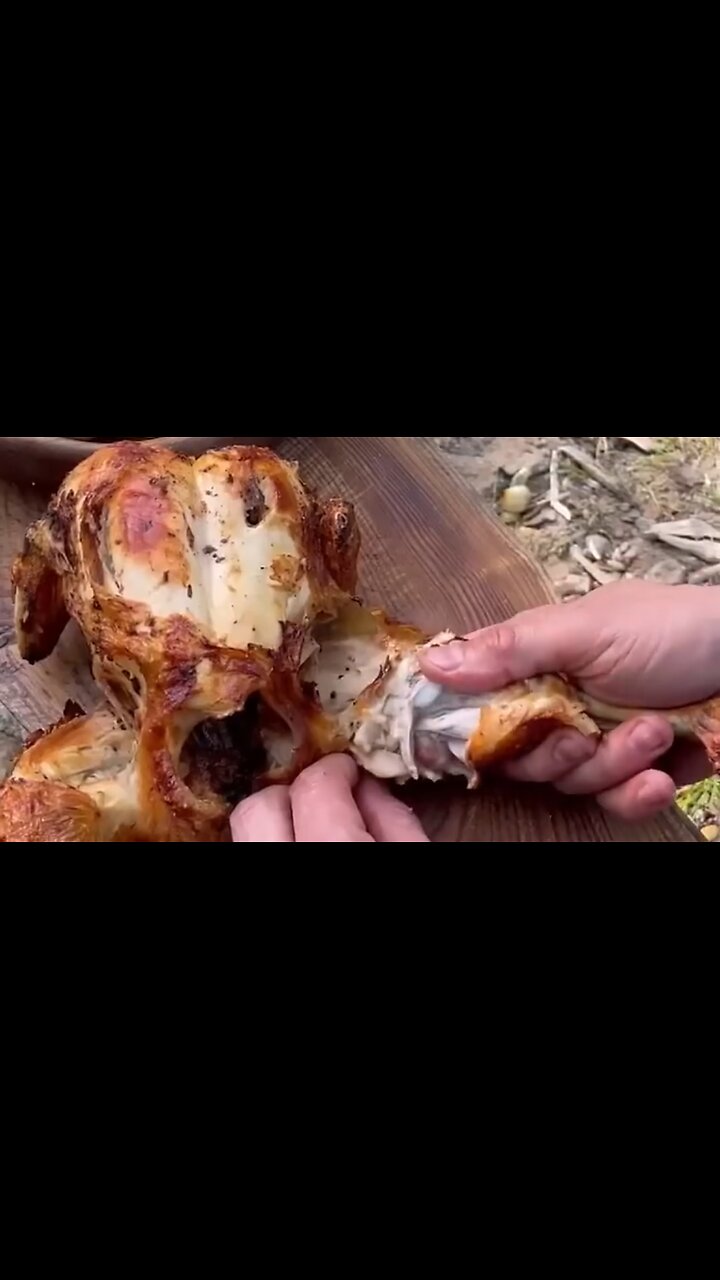 Cooking_Tin_Chicken_in_Nature