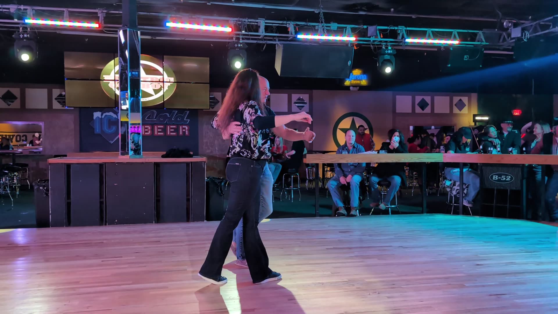 Progressive Double Two Step @ Electric Cowboy with Wes Neese 20250221 ...