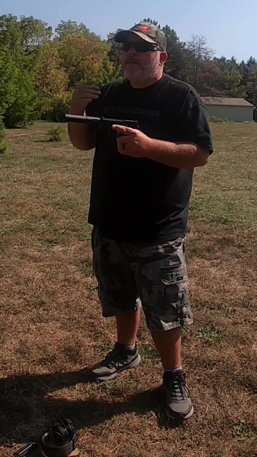 YHM Phantom 22 Suppressor Keltec P17 - Remington Standard V 22lr Sound Test