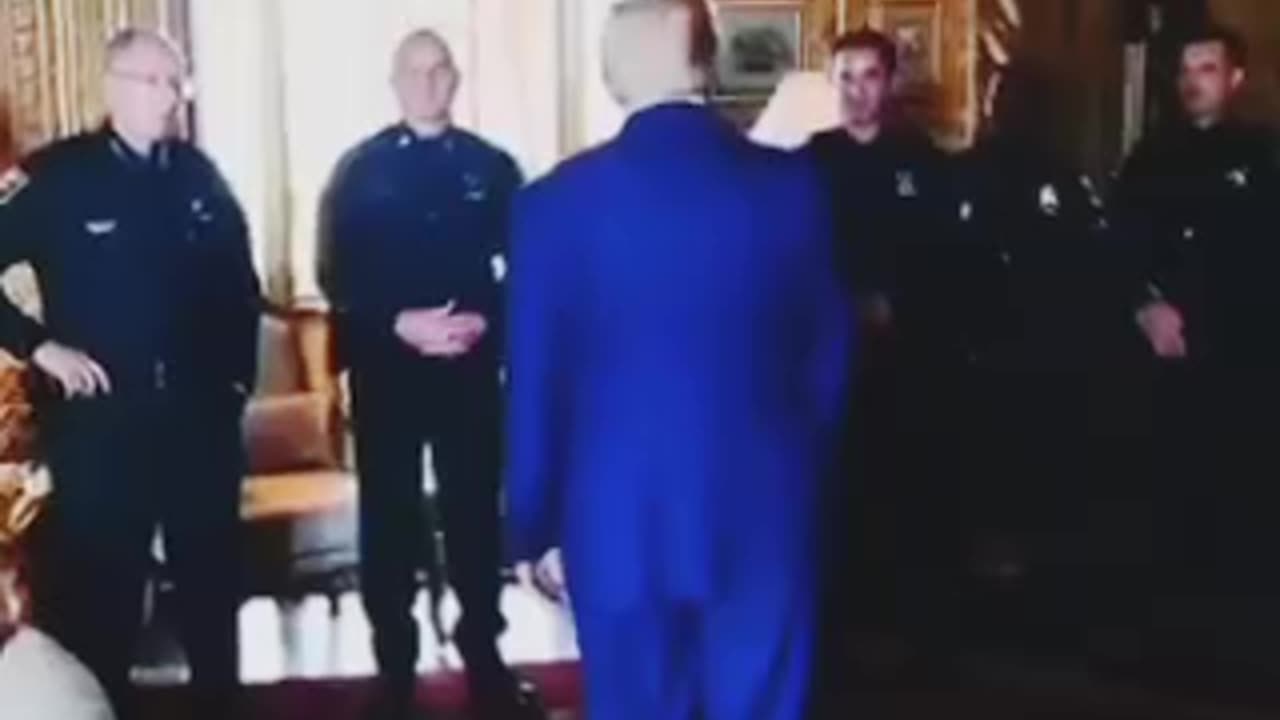 Donald Trump say thank you to all parliament member after winning election