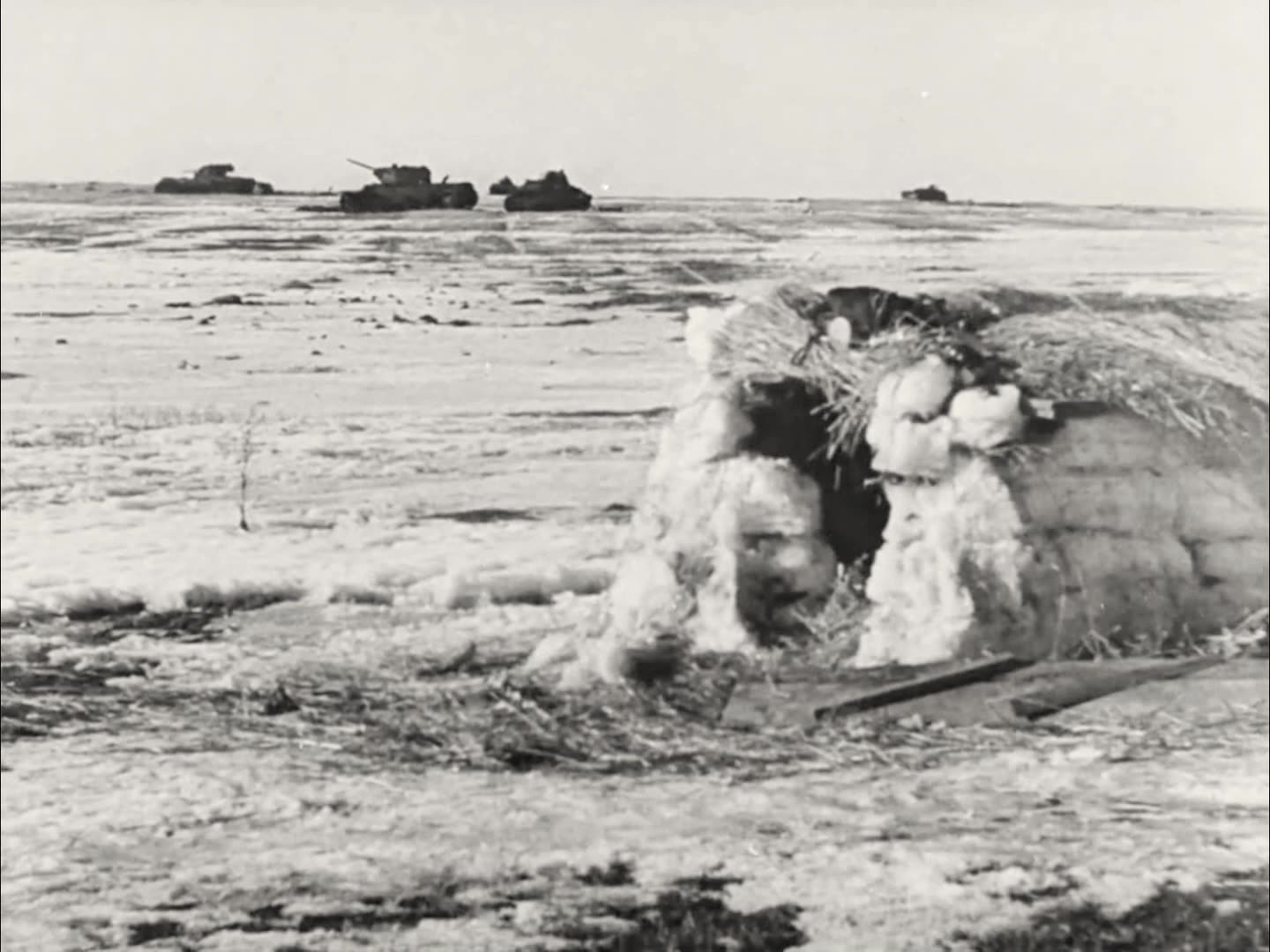 5cm Pak 38 and 7.5cm Pak 40 crews engage Soviet armor on the Eastern ...