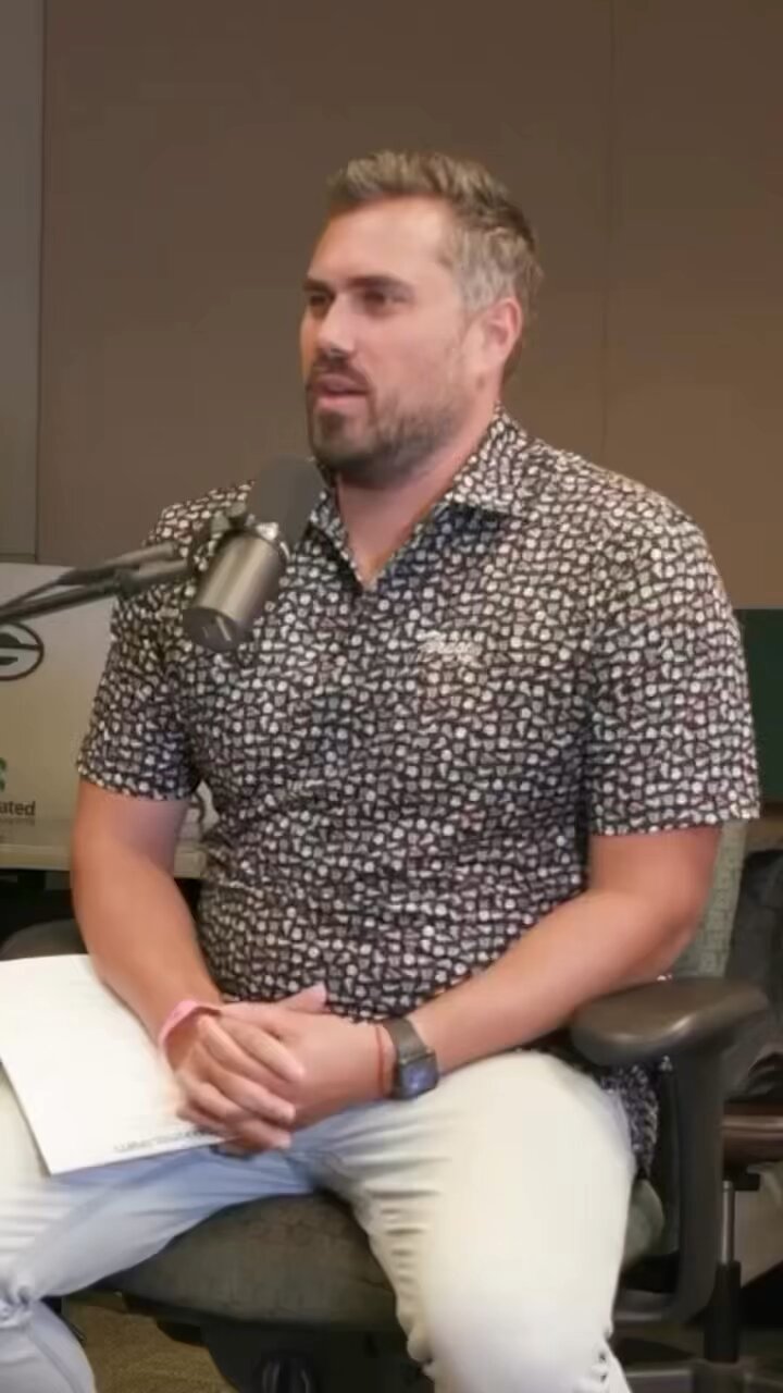 Aaron Rodgers’ definition of GRIT, is Pittsburgh. Aaron Rodgers is a ...