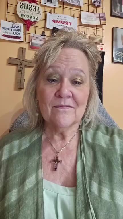 RAPID FIRE - DOGE 4 MILLION ILLEGAL SSNs - Obama/George Clooney EVIL ...