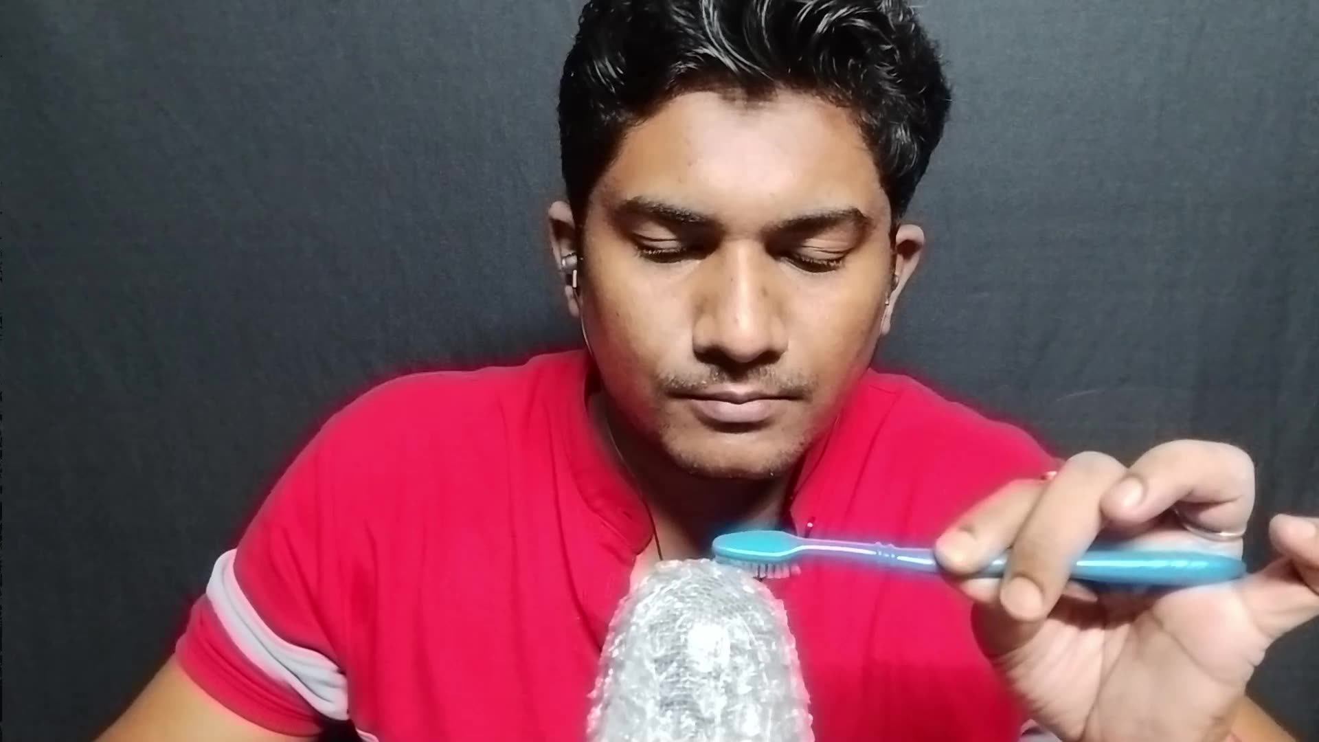 Fall Asleep Fast with Mic Scratching: Soothing Sleep Sounds