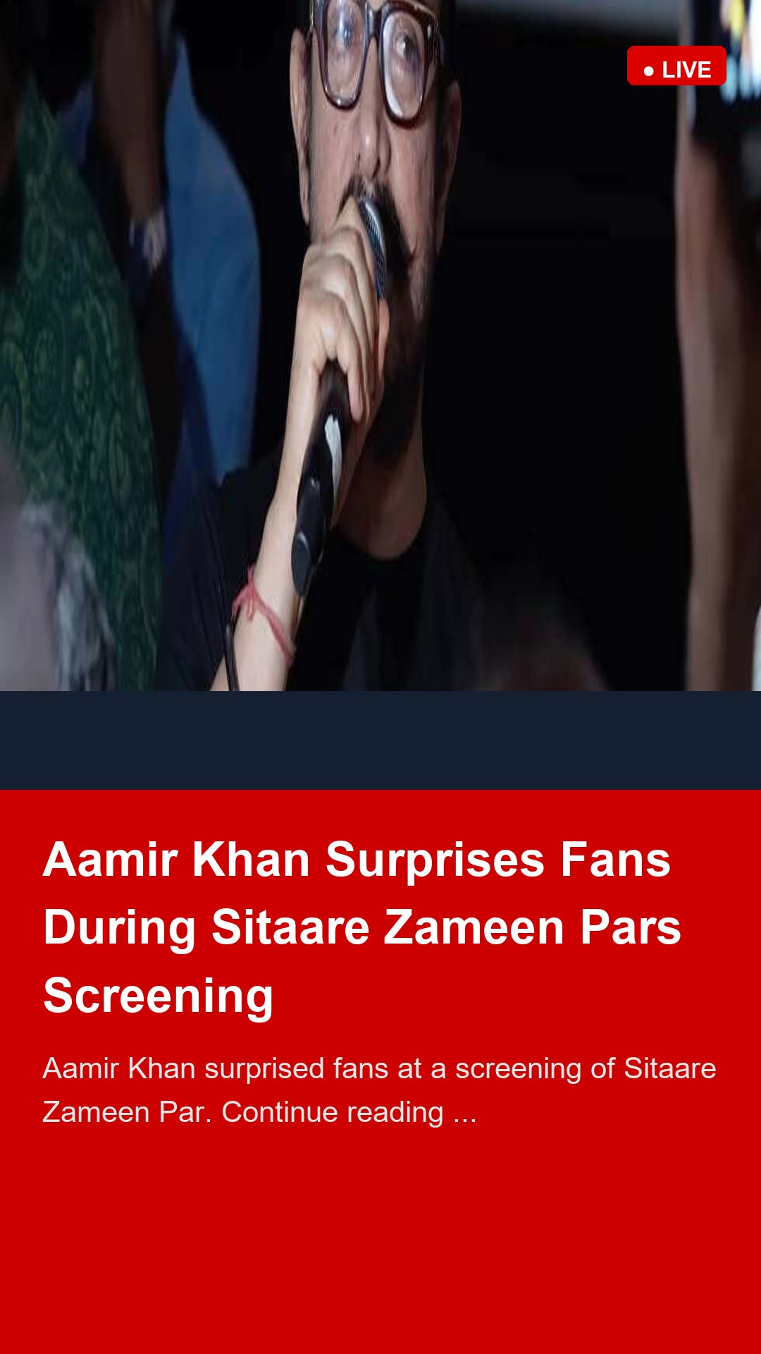 Aamir Khan Surprises Fans During Sitaare Zameen Pars Screening