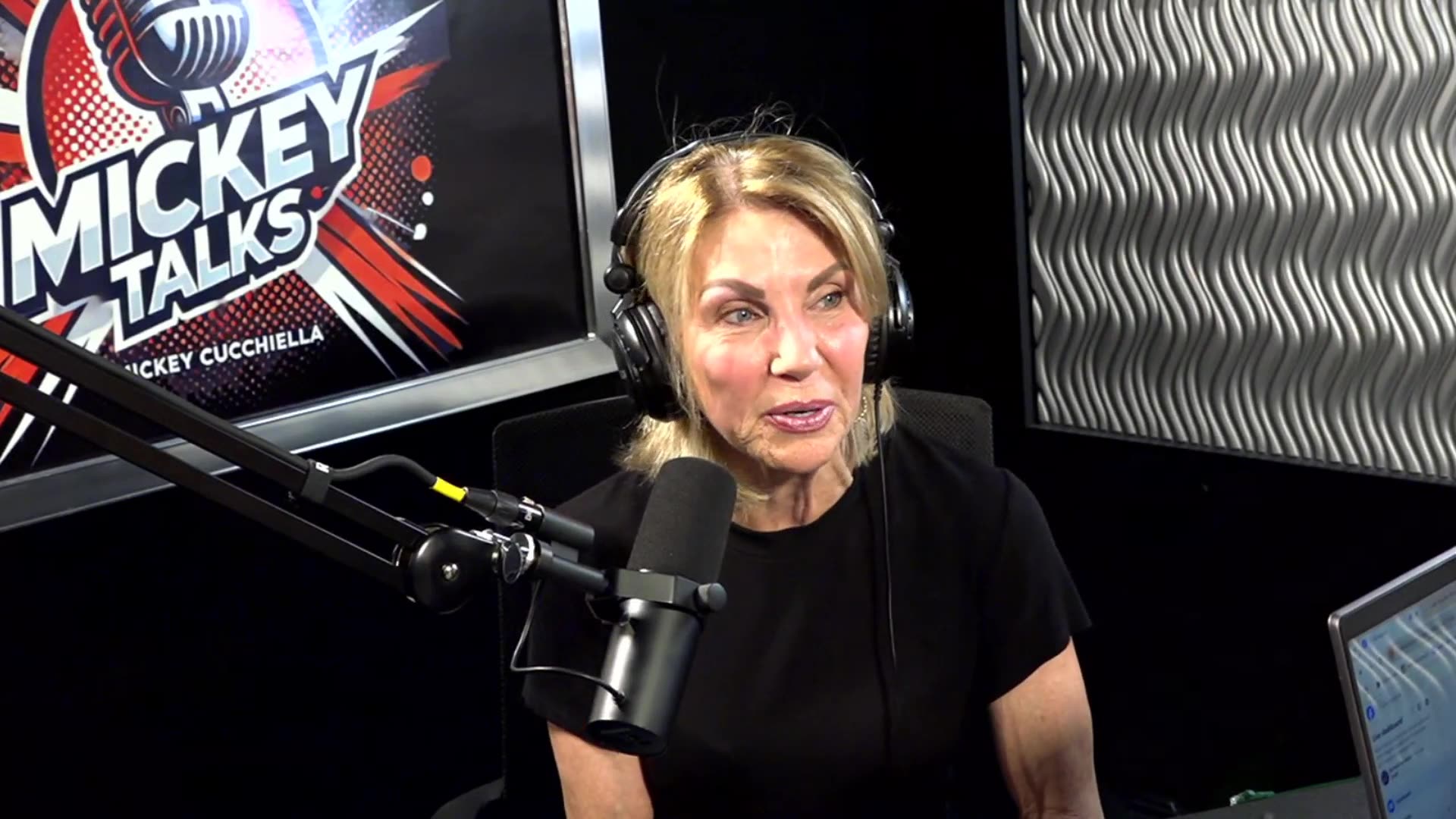 Mickey Talks EP: 038 - Sarah Fleischer