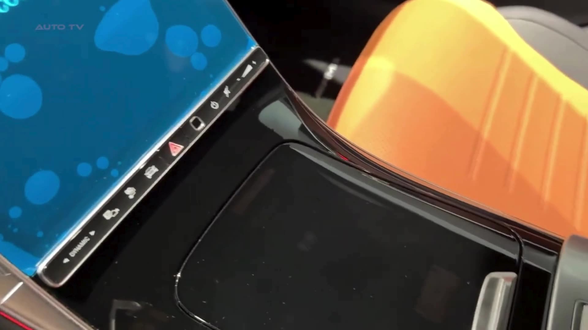 New MERCEDES C300e 2025 - PLUG-IN HYBRID luxury sedan (visual REVIEW)