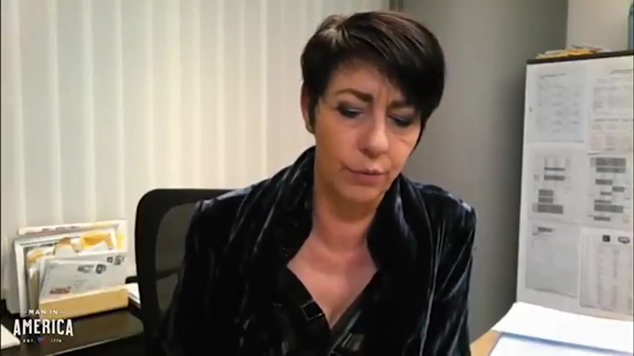 German MEP Christine Anderson： The frantic push to roll out 15 minute ...