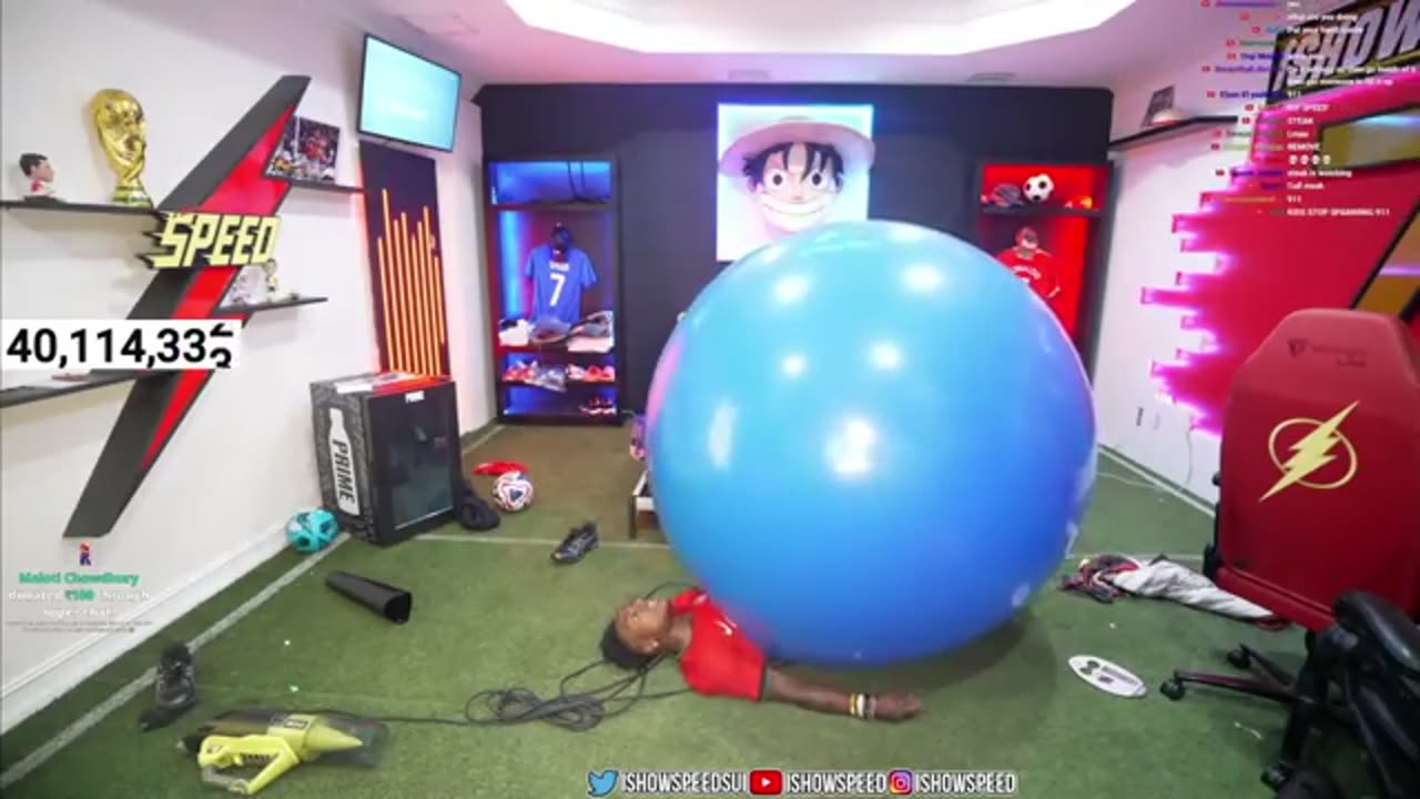 iShowSpeed Does The Human Balloon Challenge!