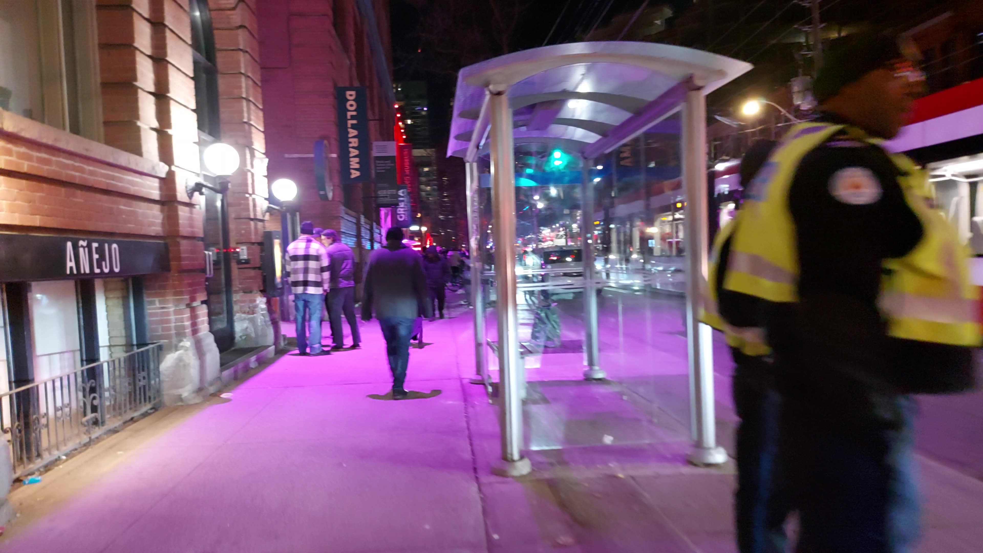 【4K】Sizzling Nightlife Shines in Toronto’s Spring Freeze Late Night ...