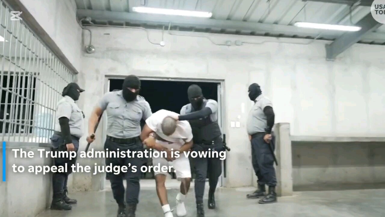 Venezuelan alleged gang members deported to El Salvador