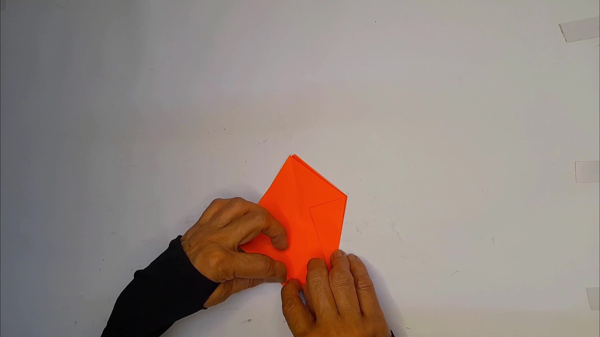 How to Make a Flower Vase with Paper | Easy DIY Paper Vase Craft Tutorial