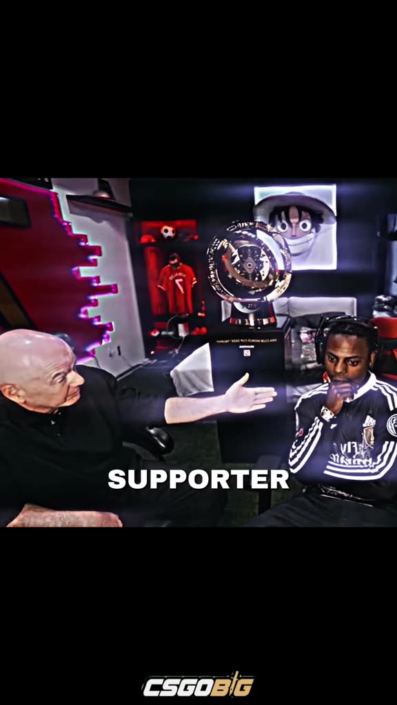 IShowSpeed asking the fifa president who was his favorite player