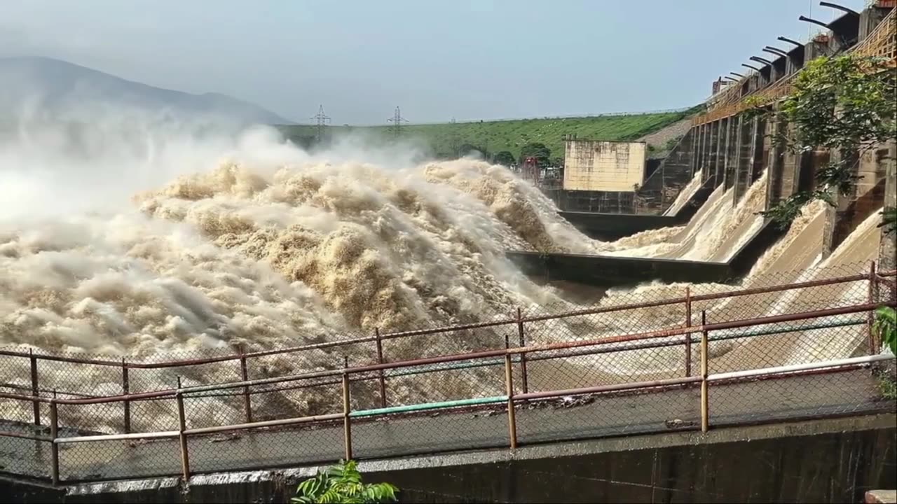 My Lunch Break - Dams Destroyed India Ep. 123 - 4-26-25