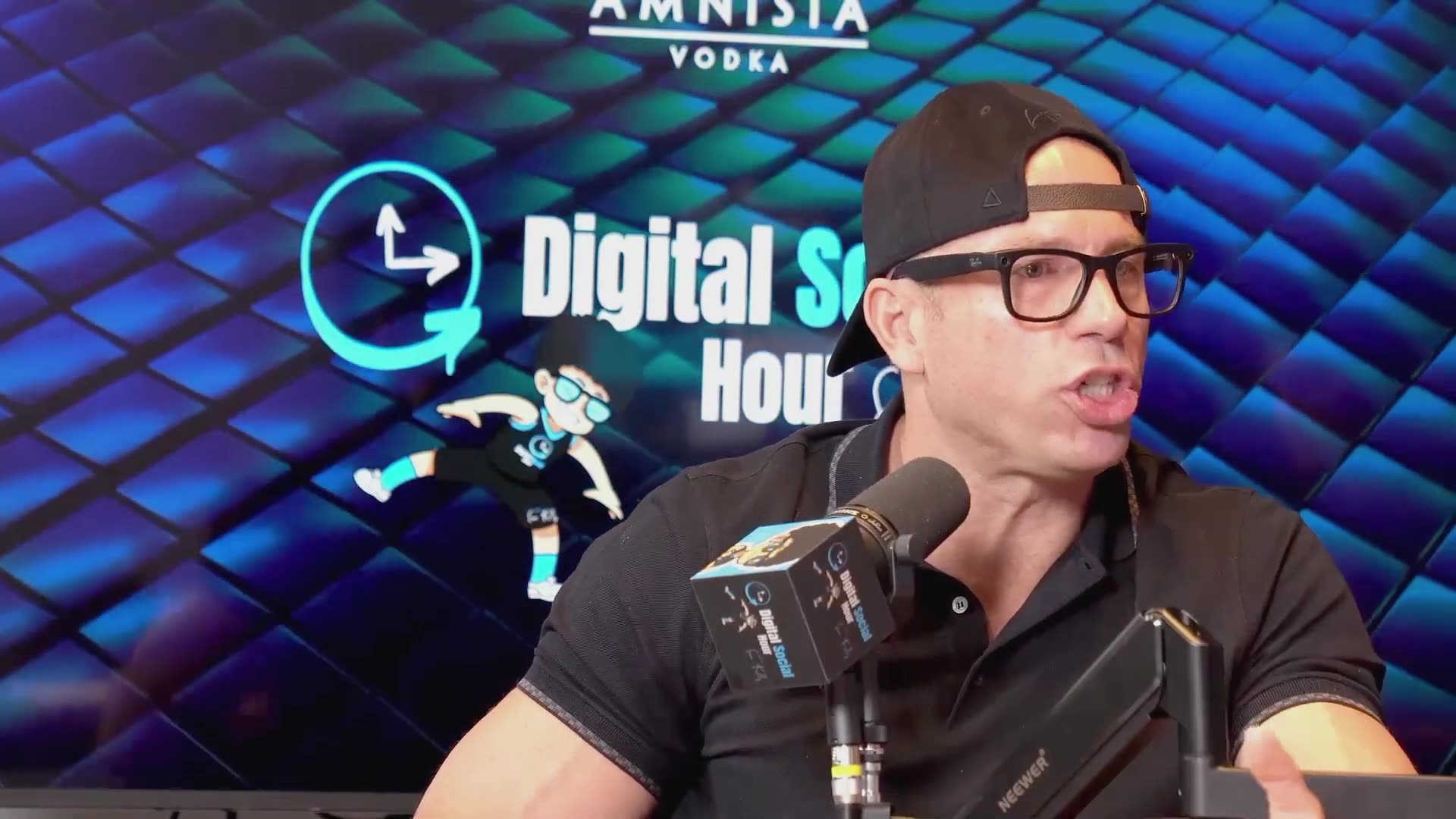 Garry The Numbers Guy VS. JW Lucas - FULL HEATED DEBATE! Numerology ...