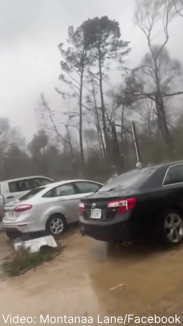 WATCH: Inside view of the tornado in Tylertown, Mississippi. Video by ...