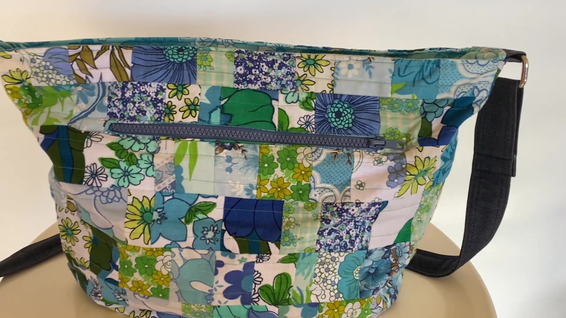 Quilting a Bag from Scraps - New Upcycled Vintage Shoulder Bag