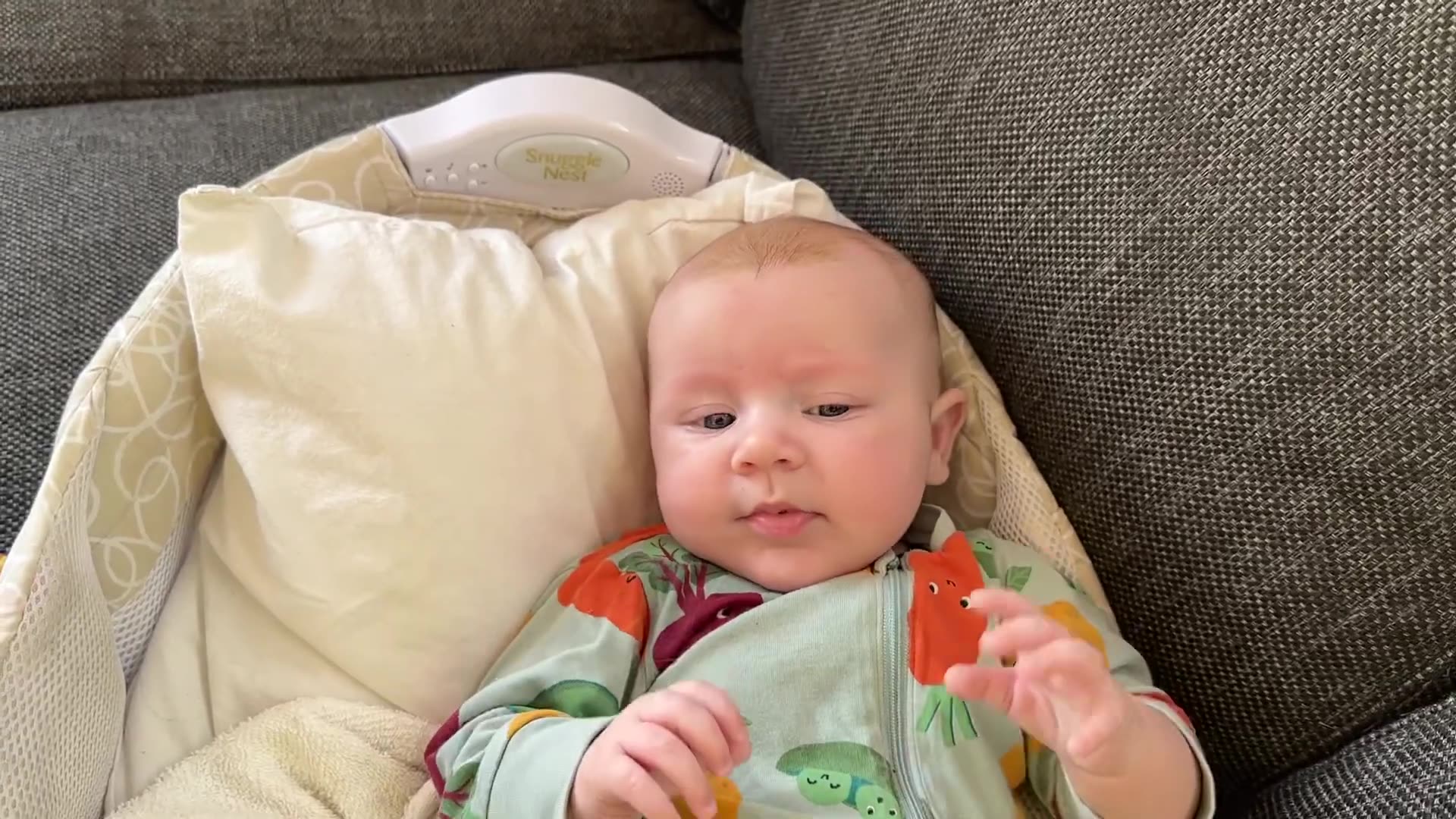 Baby Kayla Day 102 – Wide Awake and Ready to Play! 💫👶