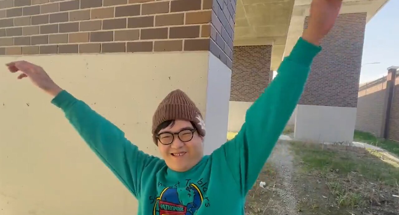 IP2 Stories - Young Cheeto & His Goons Humiliate a Bum & His Girl