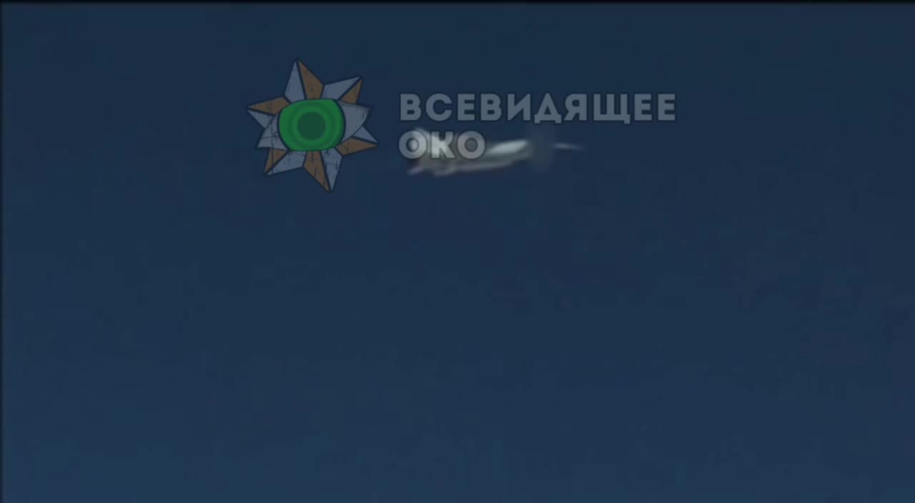 🤬 Rare footage of the launch of the Kinzhal hypersonic aeroballistic ...